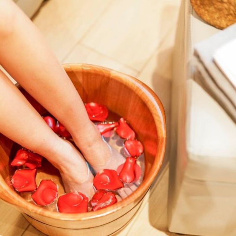 LE SSERAFIM workout routine and diet that'll help you build toned abs