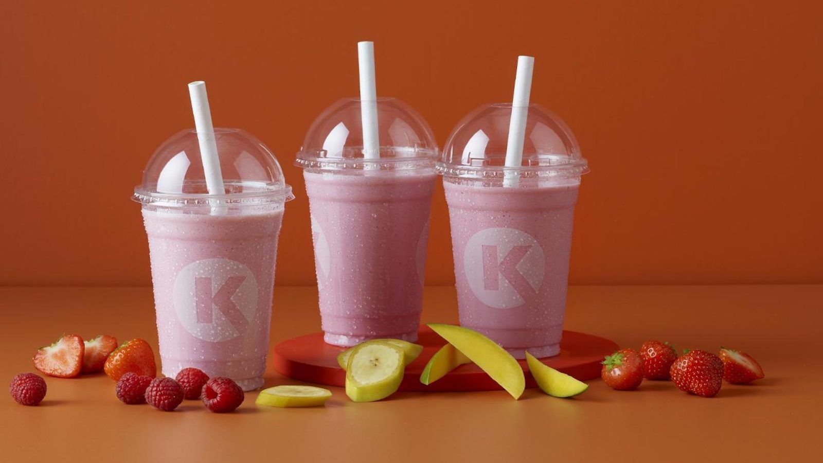 The all-new fruit Circle K smoothie machines have landed in Hong Kong