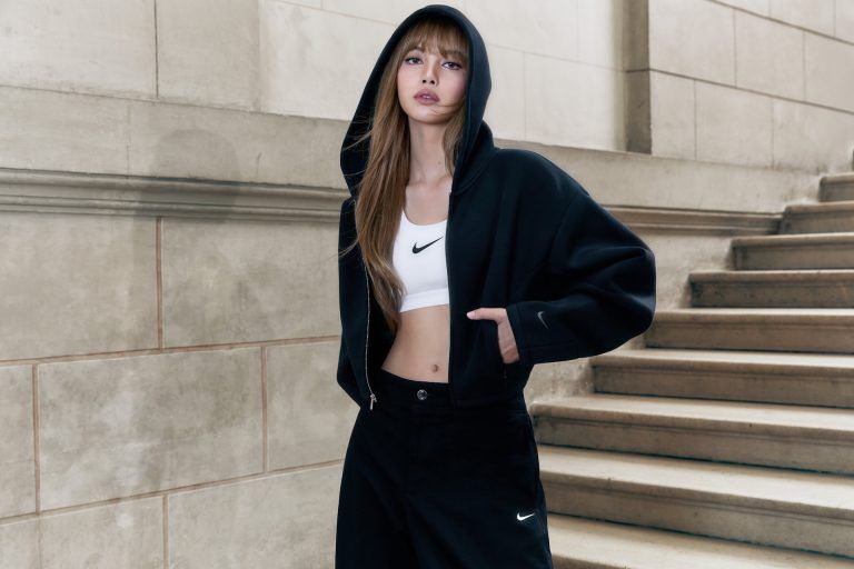 BLACKPINK Lisa signs with Nike for a long-term partnership