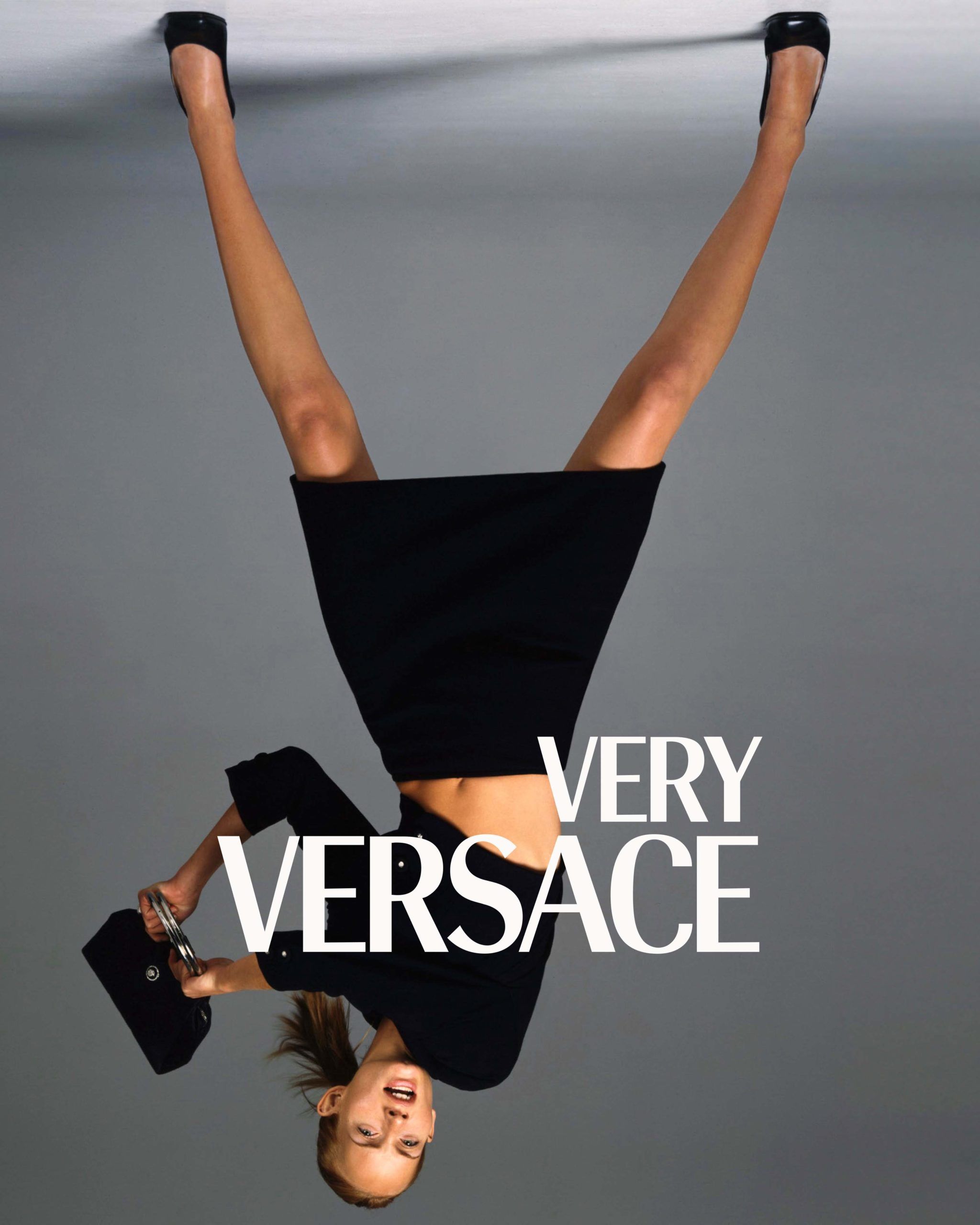 Prove how Versace you are with the #VeryVersace Challenge