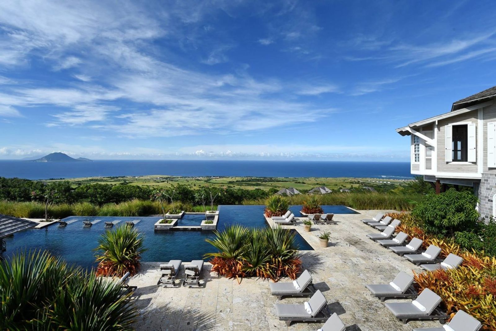 These luxury farm resorts need to be on your must-visit list