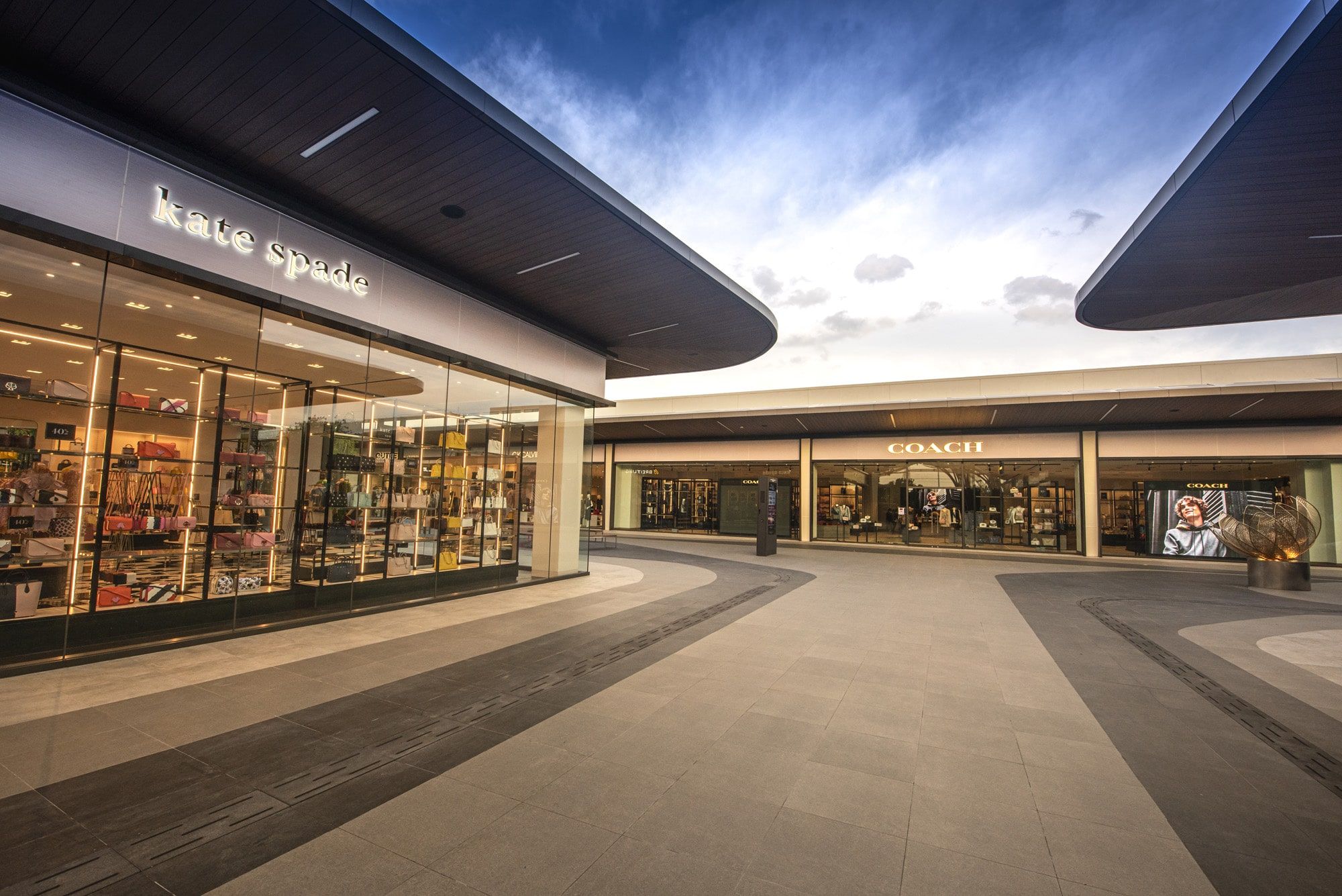 Siam Premium Outlets Bangkok is the hottest shopping destination in town