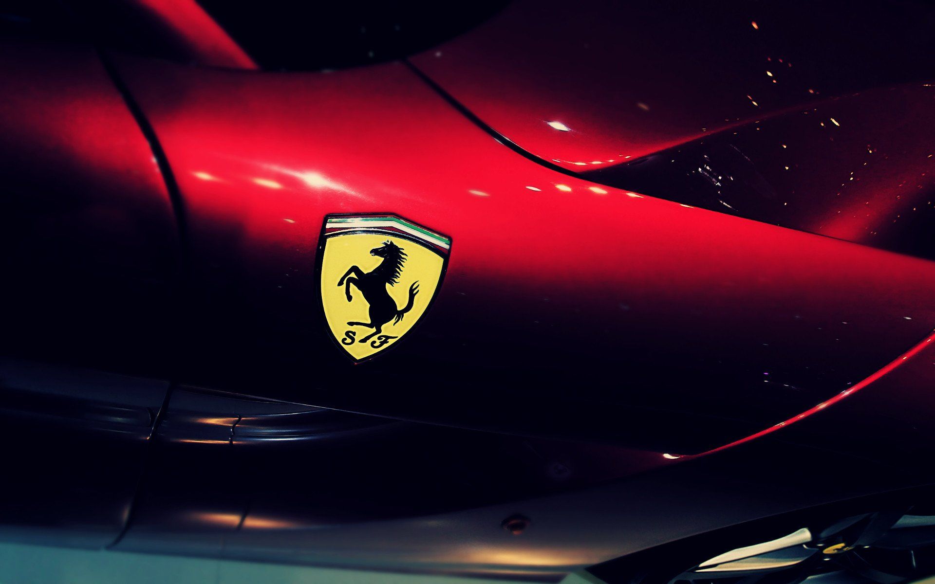 What’s the story behind each of these iconic car logos?