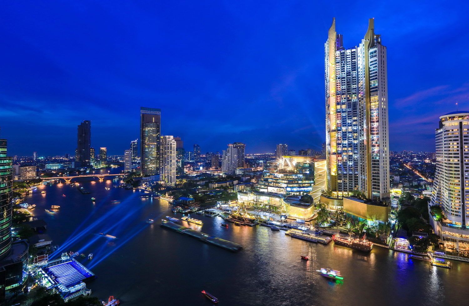 ICONSIAM presents the Chao Phraya River of Eternal Prosperity this Loy ...