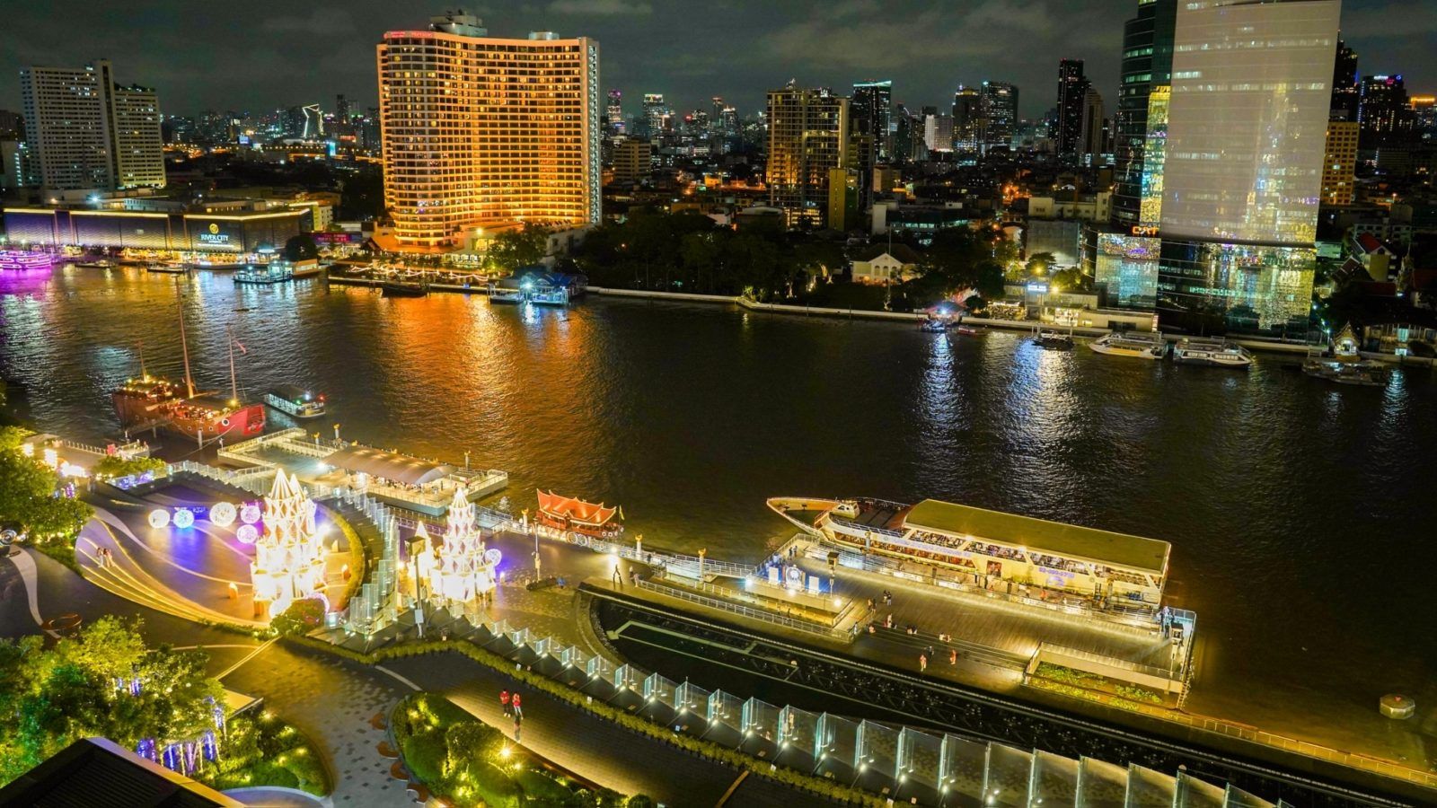ICONSIAM’s Bangkok Illumination 2020 lights up the riverside for a ...
