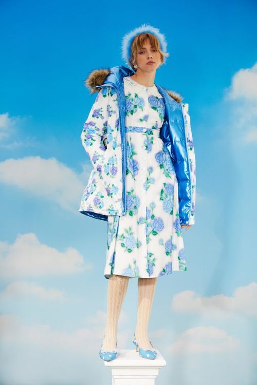 Gallery: the SRETSIS Fall/Winter 2020 collection is a dreamy escape