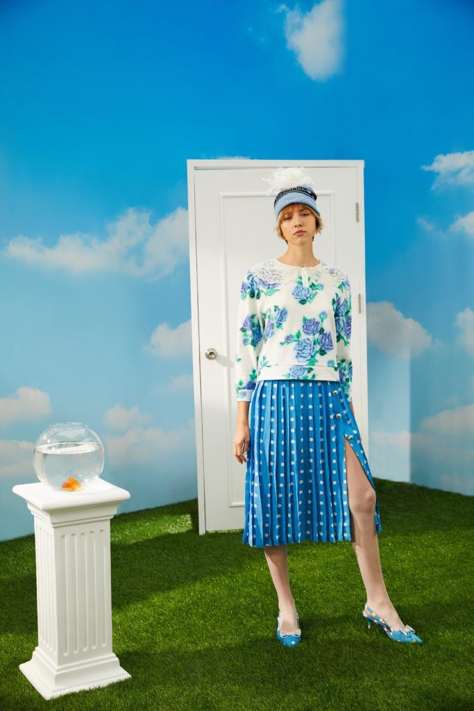 Gallery: the SRETSIS Fall/Winter 2020 collection is a dreamy escape