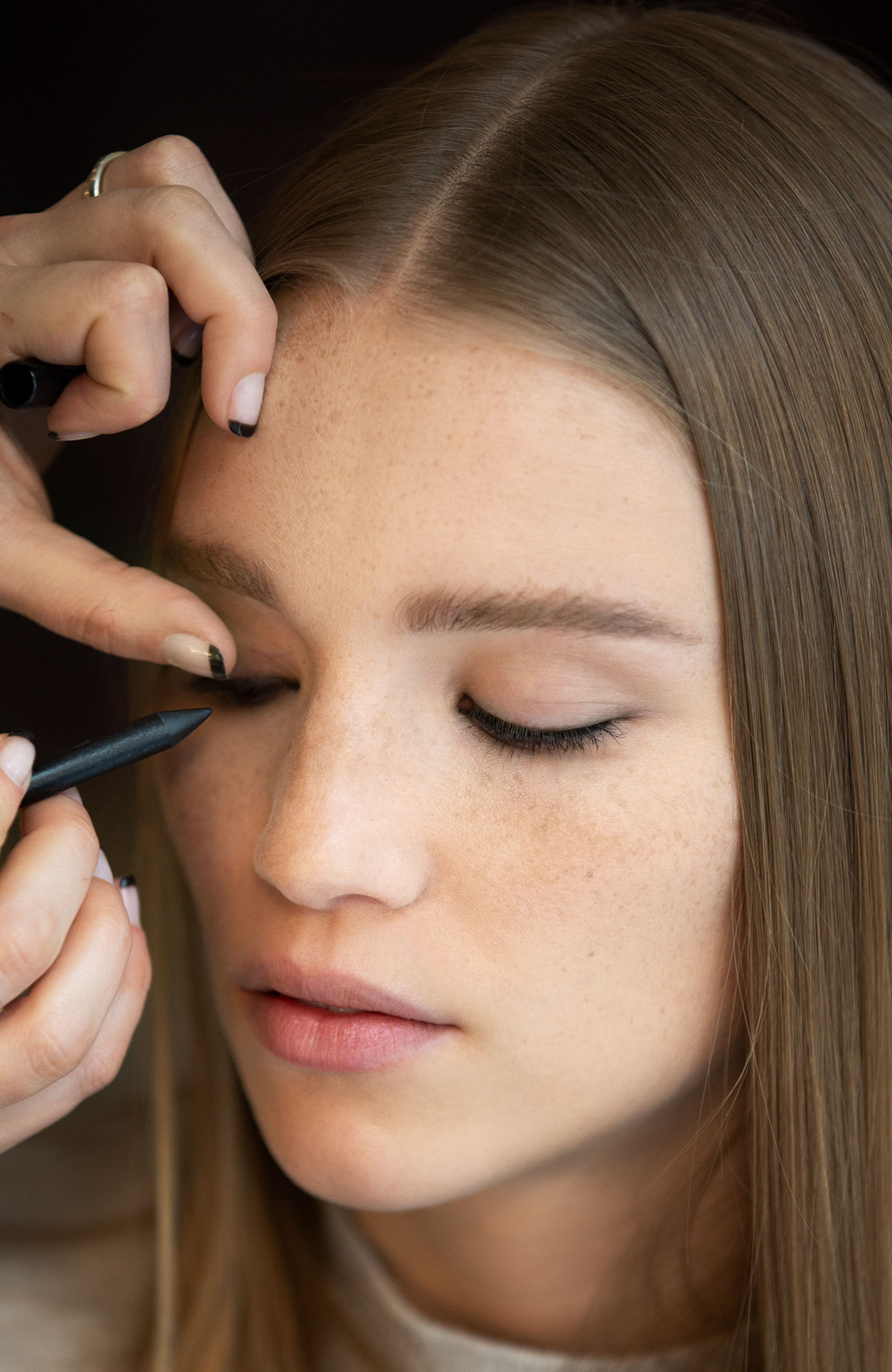 Chanel’s FW21 show proves that kohl-rimmed eyes are a trend to watch