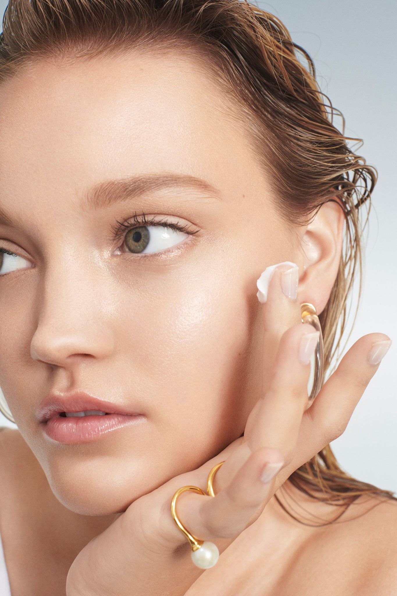 Why you should use gel creams in your summer skincare routine