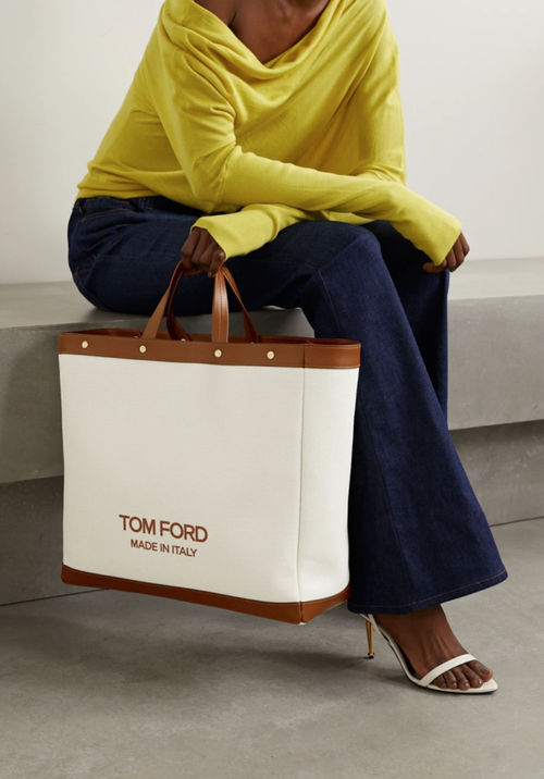 8 designer shopping bags for being eco-friendly and elegant at the store