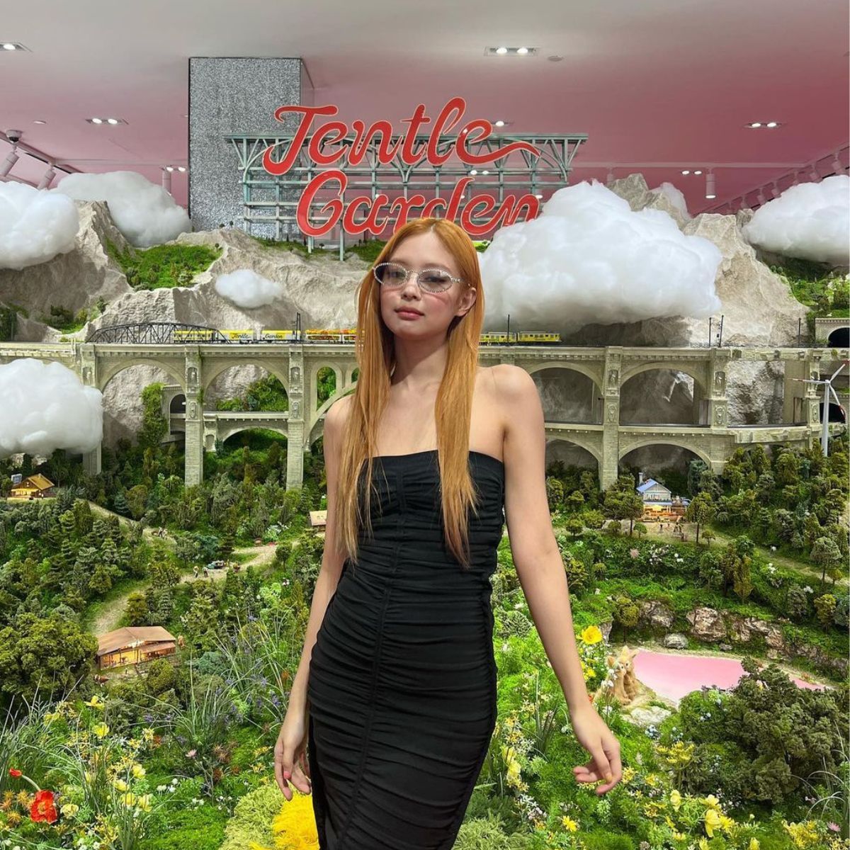 'The Idol' trailer: BLACKPINK's Jennie parties with Lily-Rose Depp