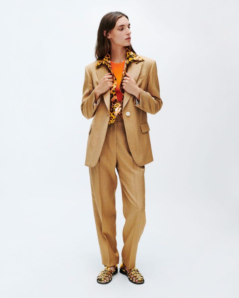 SANDRO brings back the '70s with its 2023 Spring/Summer collection