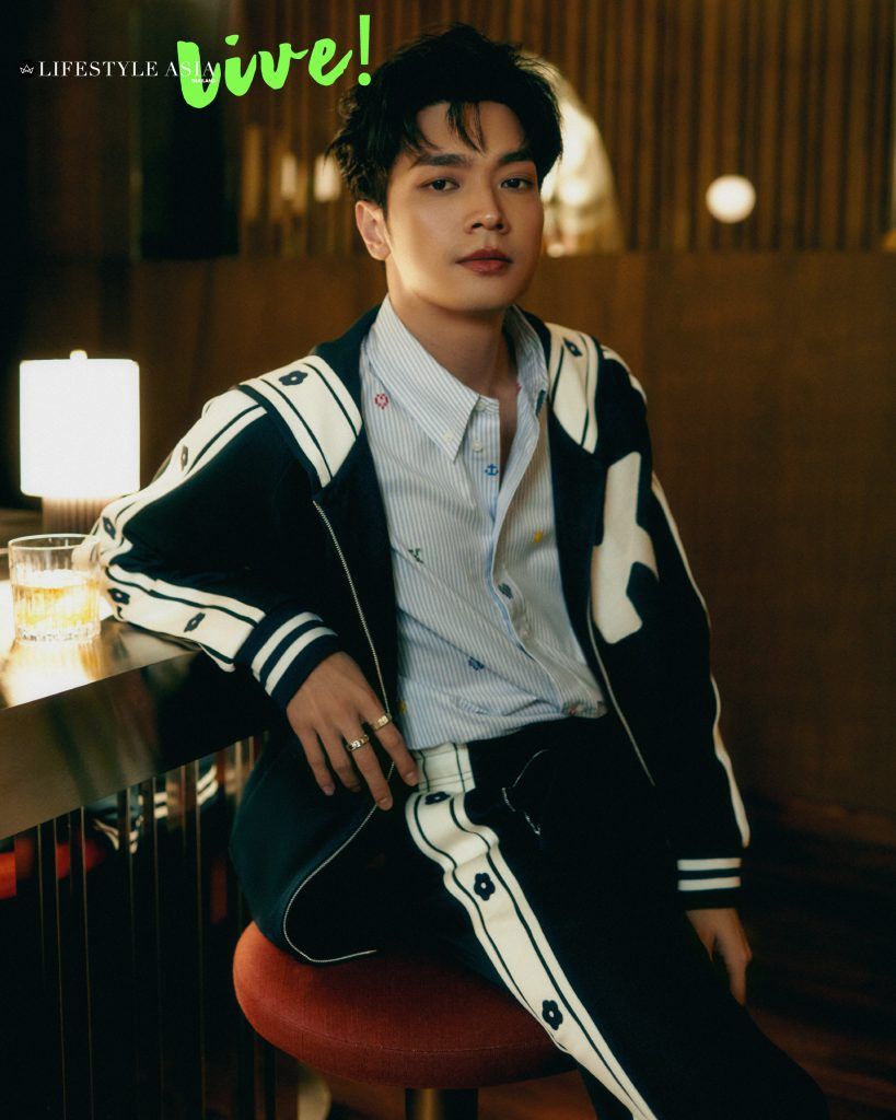 Reviewing OABNITHI's first single "Moon to Mars"