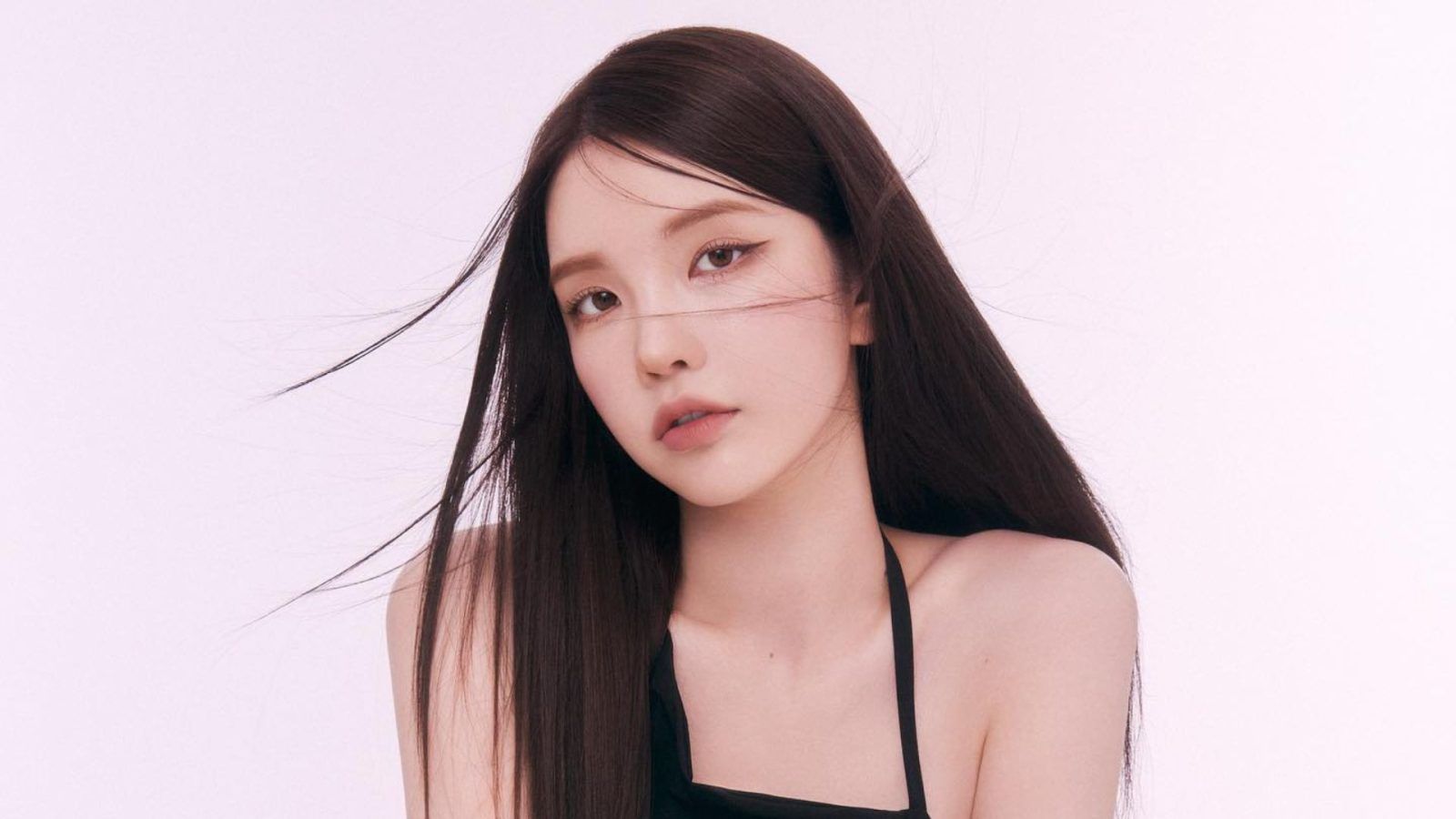 What we know about Xooos, Park Seo-joon's rumoured girlfriend