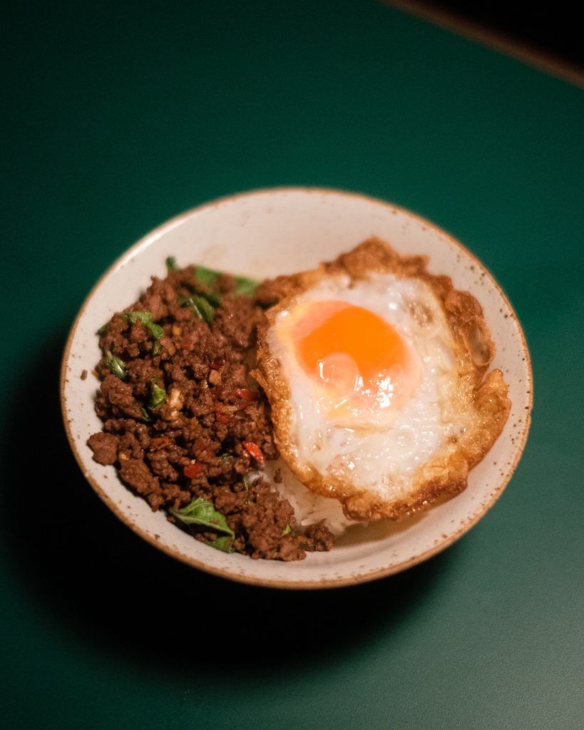 Where to find the best pad krapow in Bangkok