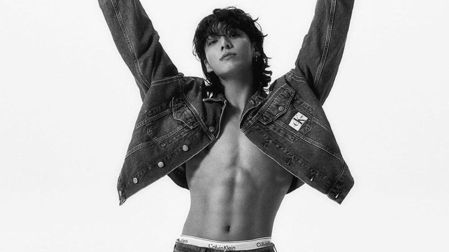 Jungkook's no-equipment workout routine for a flawless physique