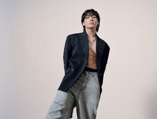 Jungkook's no-equipment workout routine for a flawless physique