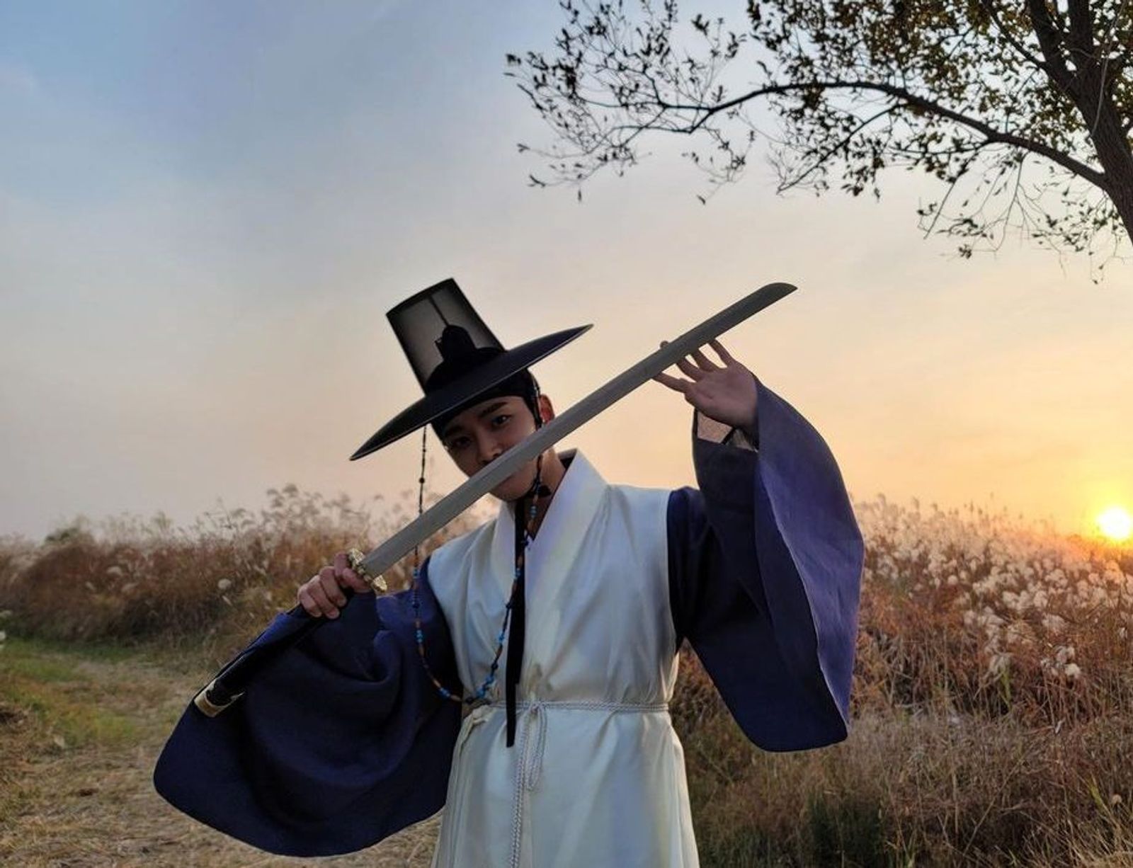 Korean TV shows with SF9's Rowoon to watch late 'Into The Night'