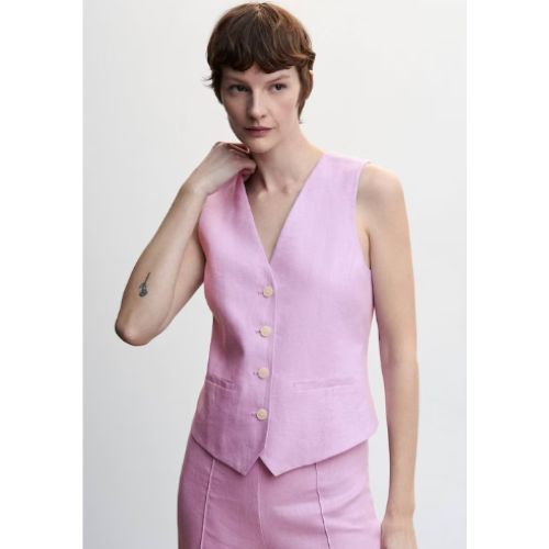 How to recreate the iconic outfits and fashion from Barbie