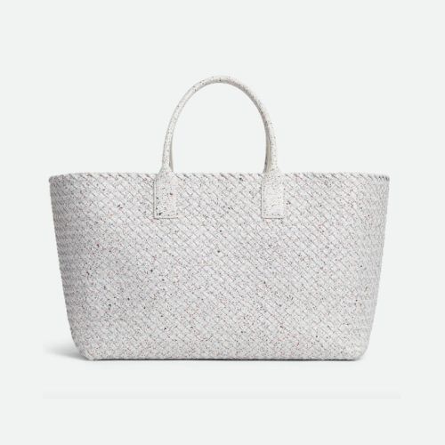 The best luxury tote bag you should buy, according to your zodiac sign