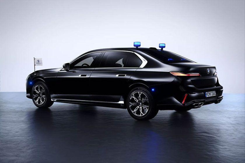 Meet BMW i7: The automaker's first luxury bulletproof electric sedan