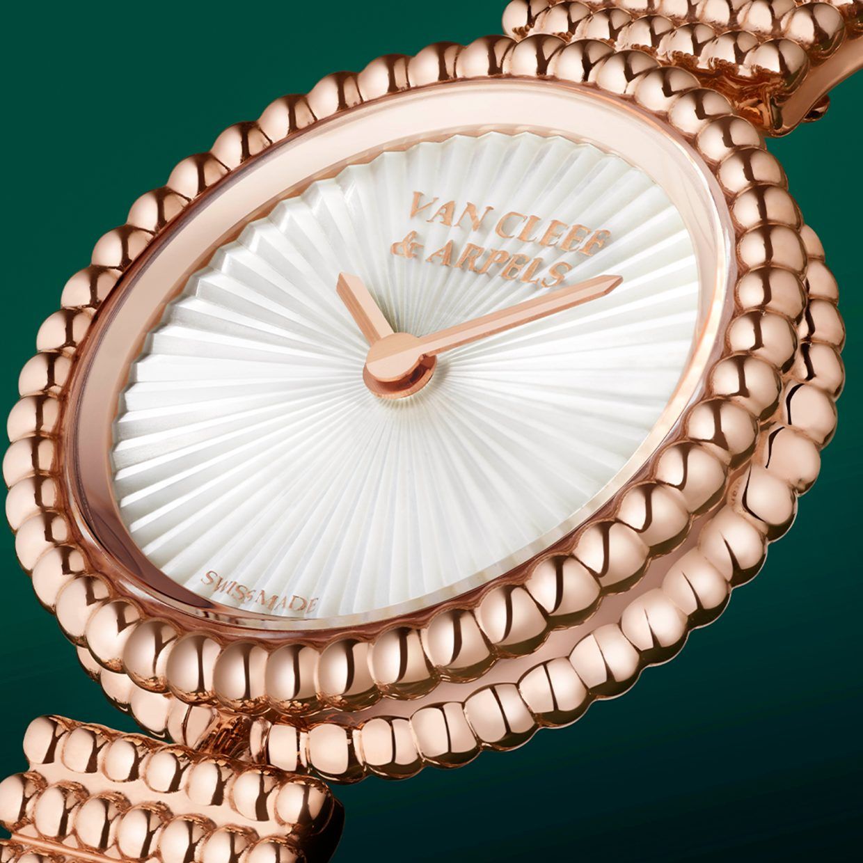 Van Cleef & Arpels introduces new timepieces to its Perlée collection