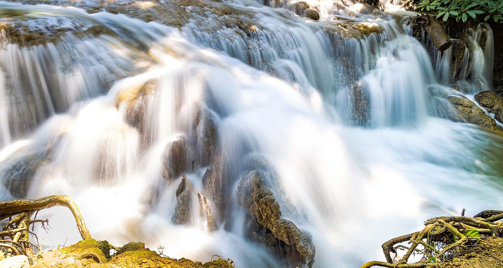 Thailand’s best waterfalls you should visit this year