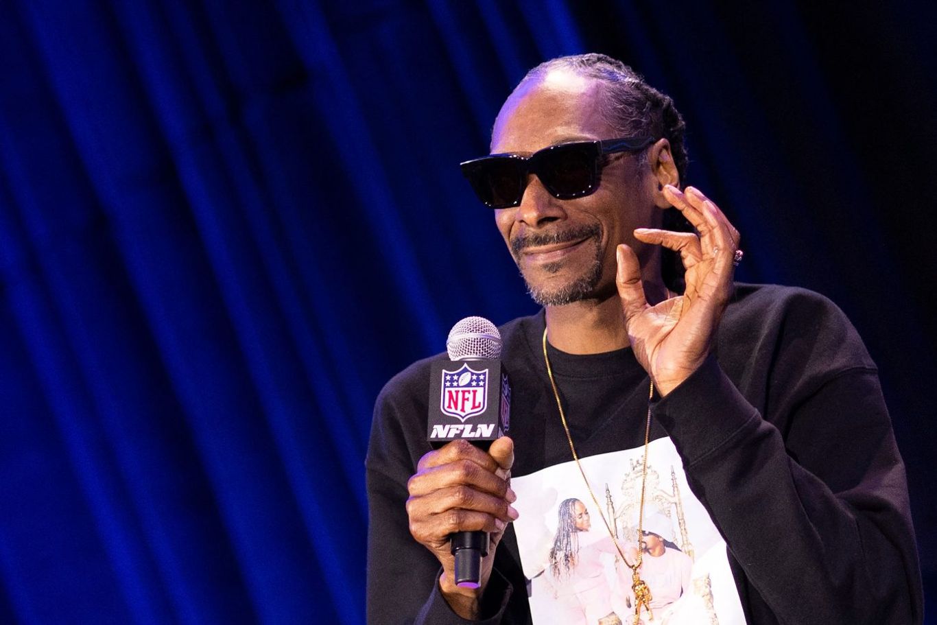 Snoop Dogg brings “doggystyle” as a reporter for the Paris Olympics