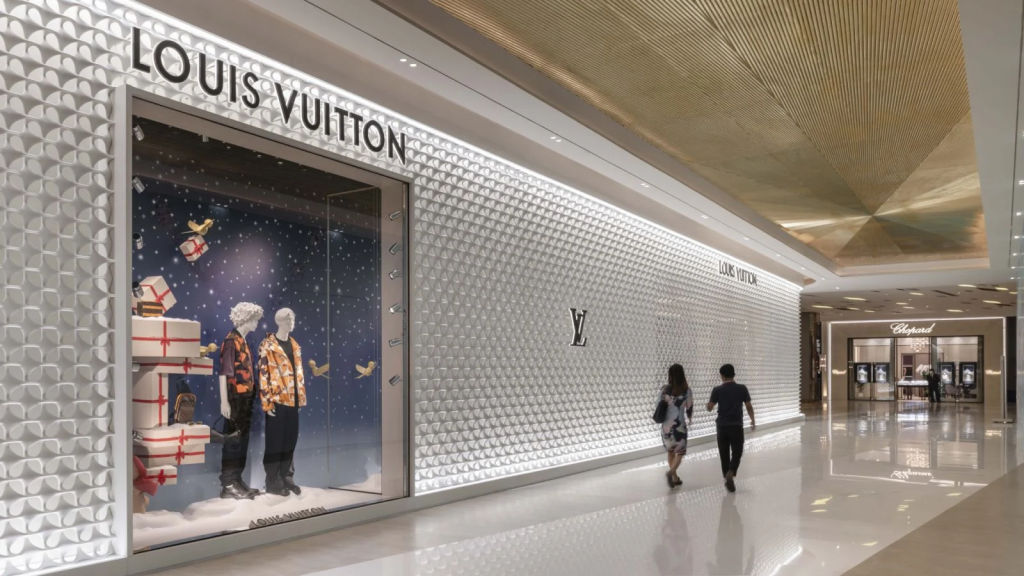 11 wish lists for Valentine’s Day gifts from Siam Paragon