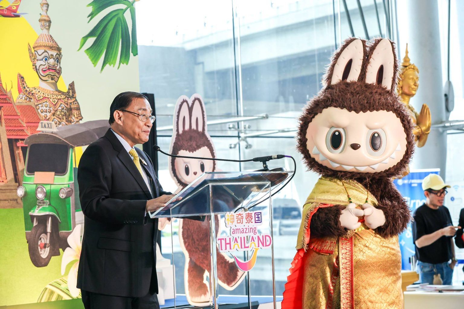 Chinese doll Labubu is taking a tour of Bangkok