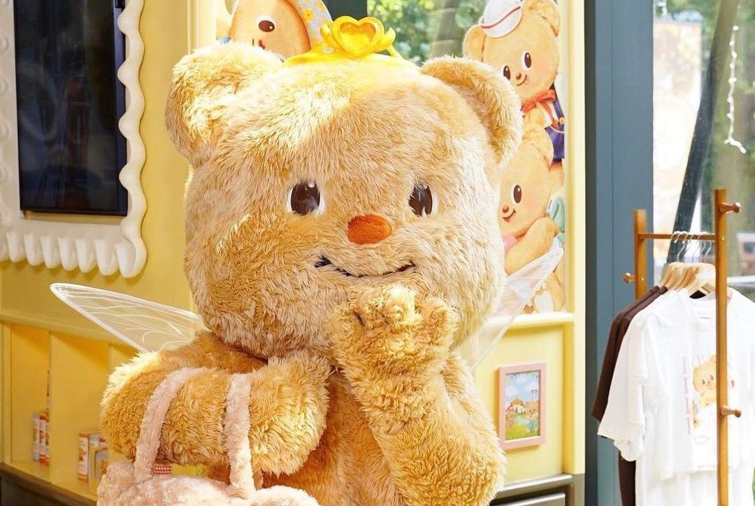 Who is Butterbear? The story of an internet sensation and viral mascot