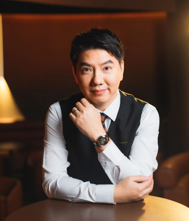 Cocktail Time EP5: “Pic-Prawit” making the Irish Coffee