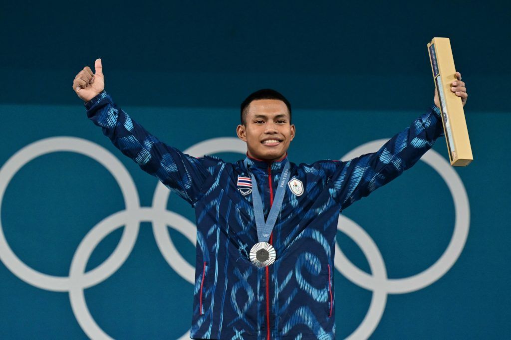 Who is Weeraphon Wichuma, the Thai weightlifter at the 2024 Olympics?