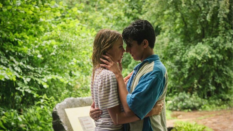 A Good Girl’s Guide to Murder: Differences between the book and series