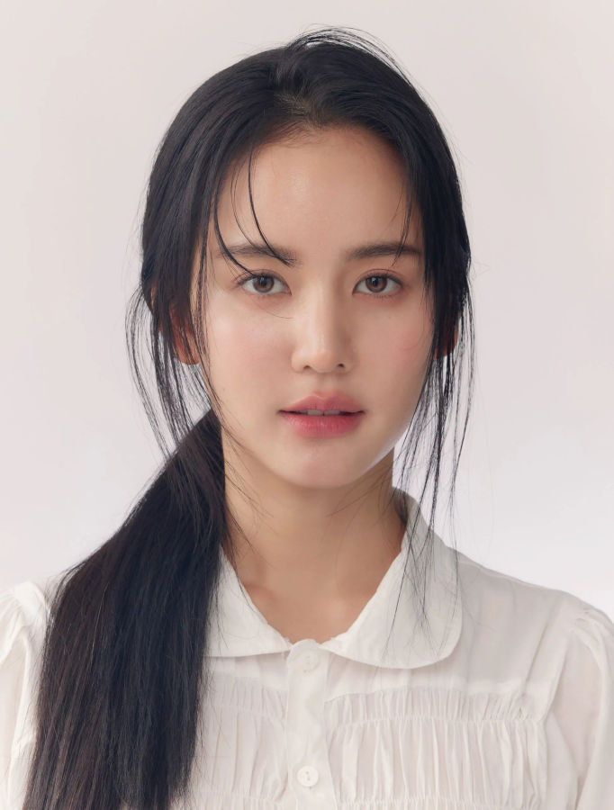 Bow-Maylada Susri, idol