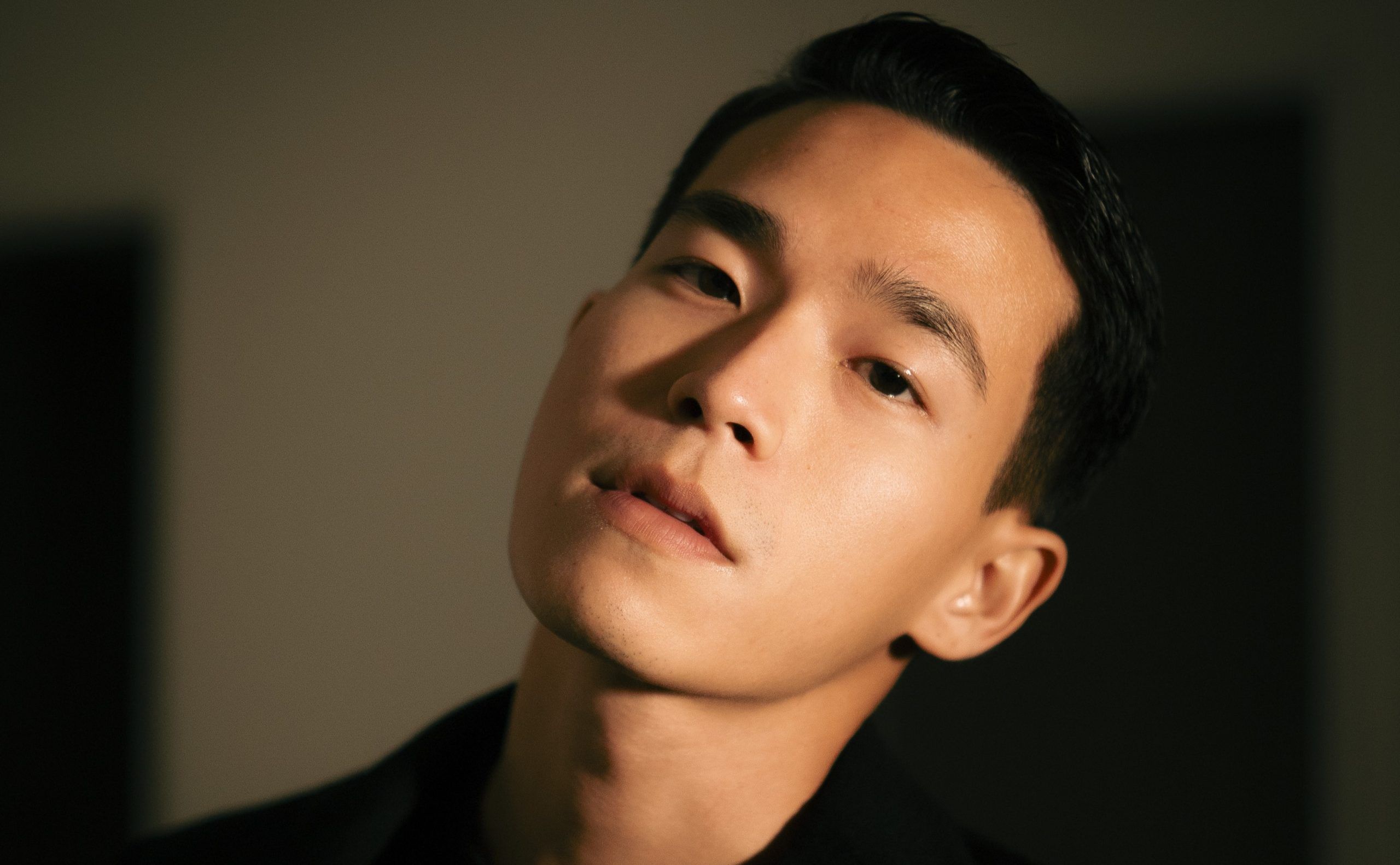 Awat 'Ud' Ratanapintha, Artist