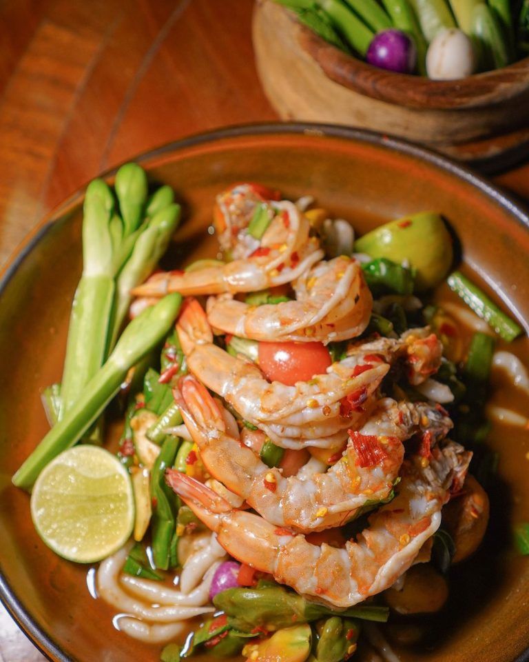 Emsphere guide: What to do, where to eat, which to drink