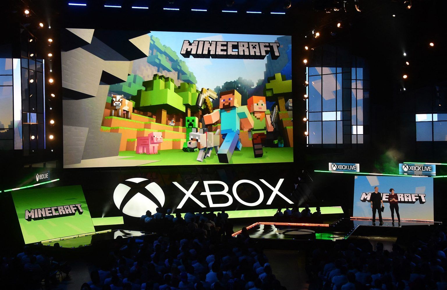 Minecraft theme parks to open in Britain and the United States