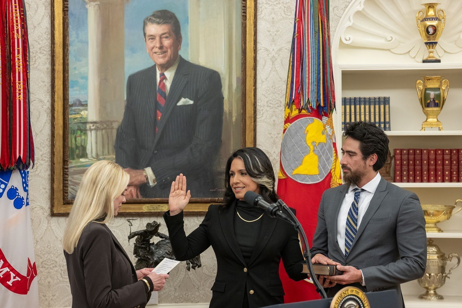 A close look at the net worth of US intel chief Tulsi Gabbard | LSA ...