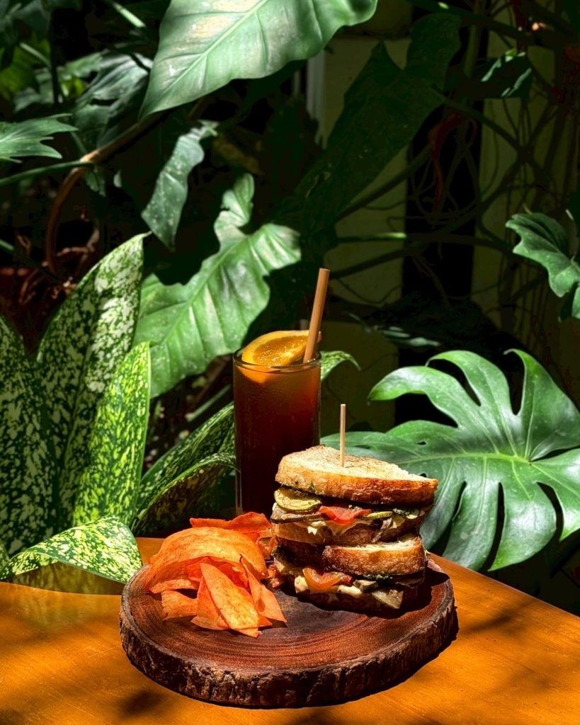 What is Moo Deng? Where to find it, and how to cook it