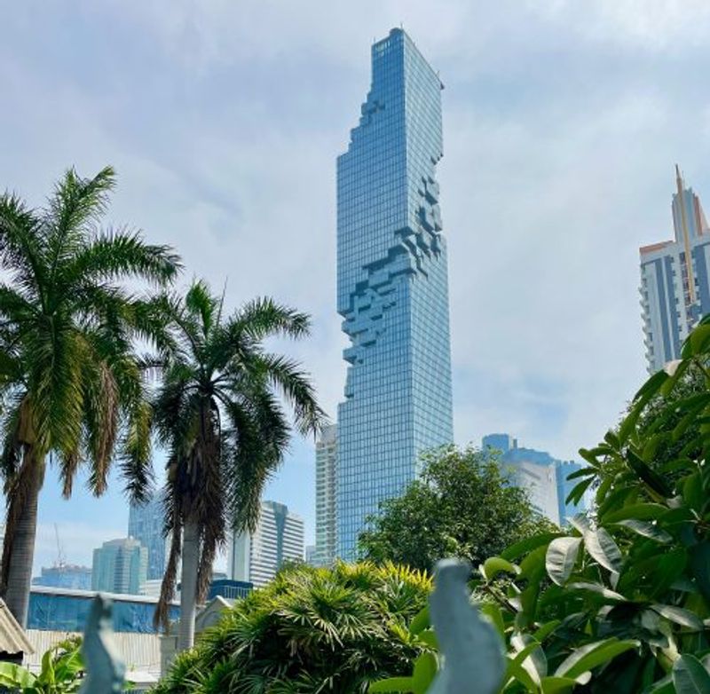 Heard, chef: Deciphering the kitchen lingo of The Bear