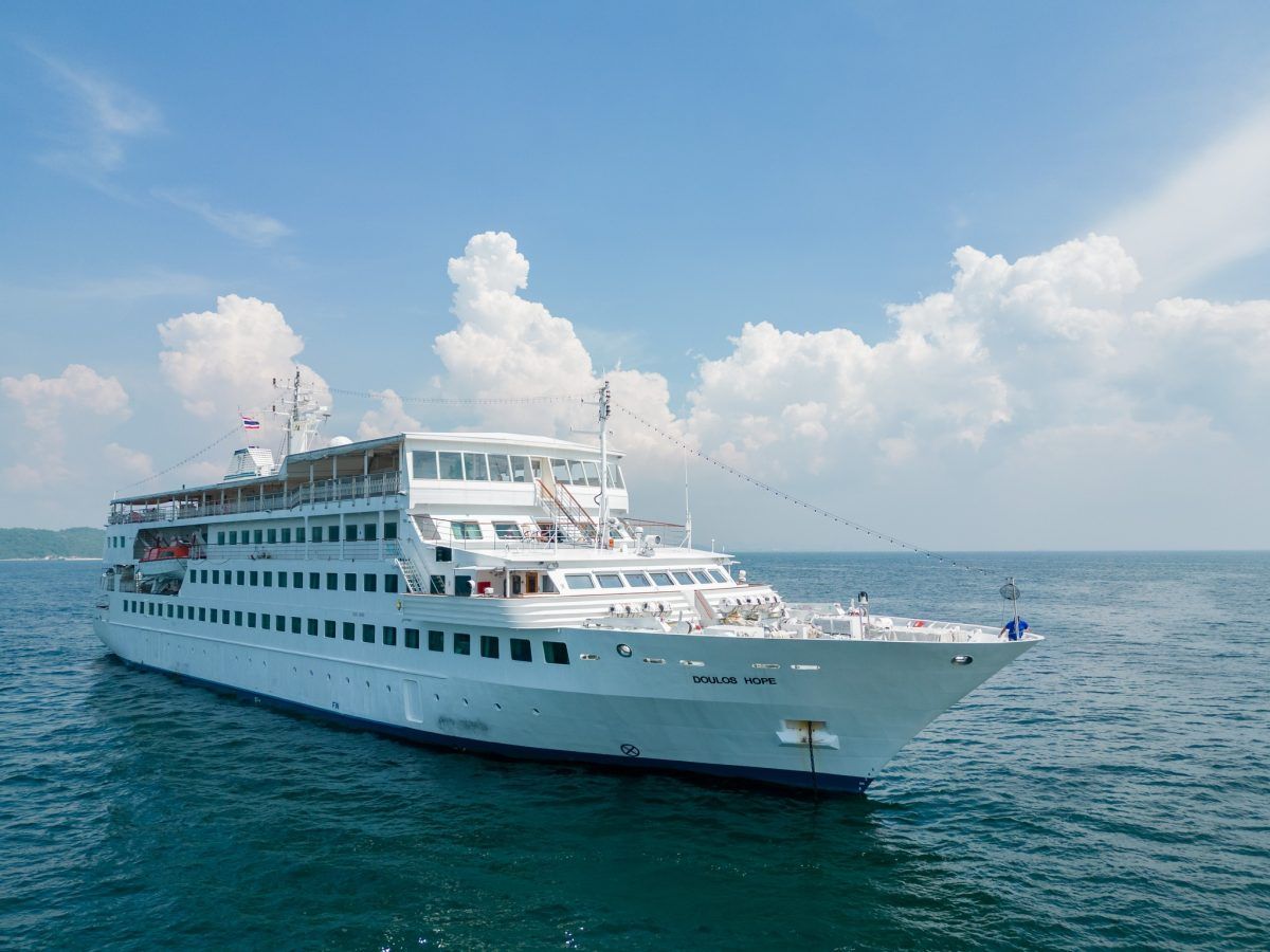 Floating book fair Doulos Hope is back in Bangkok