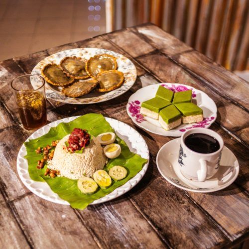 What is Moo Deng? Where to find it, and how to cook it