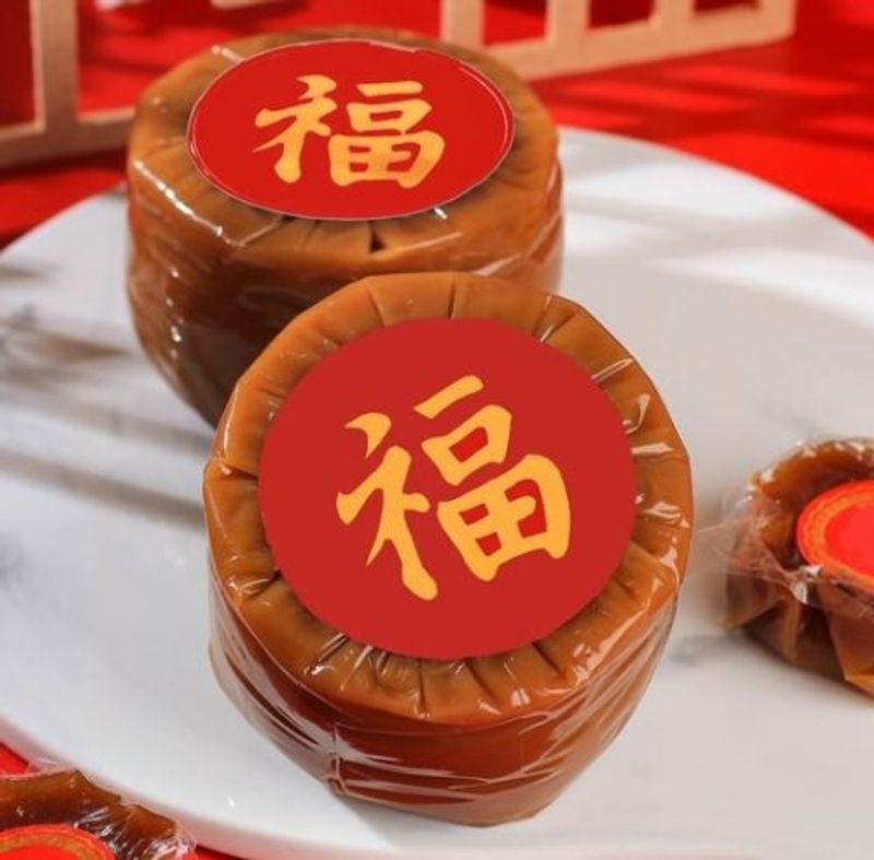 What is Moo Deng? Where to find it, and how to cook it