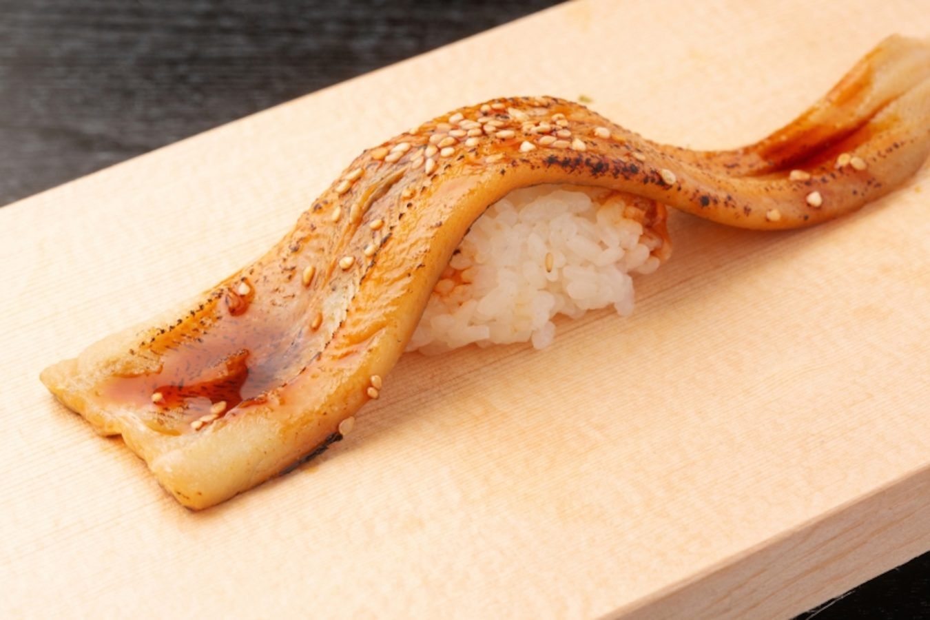 Your quick guide to distinguishing unagi and anago