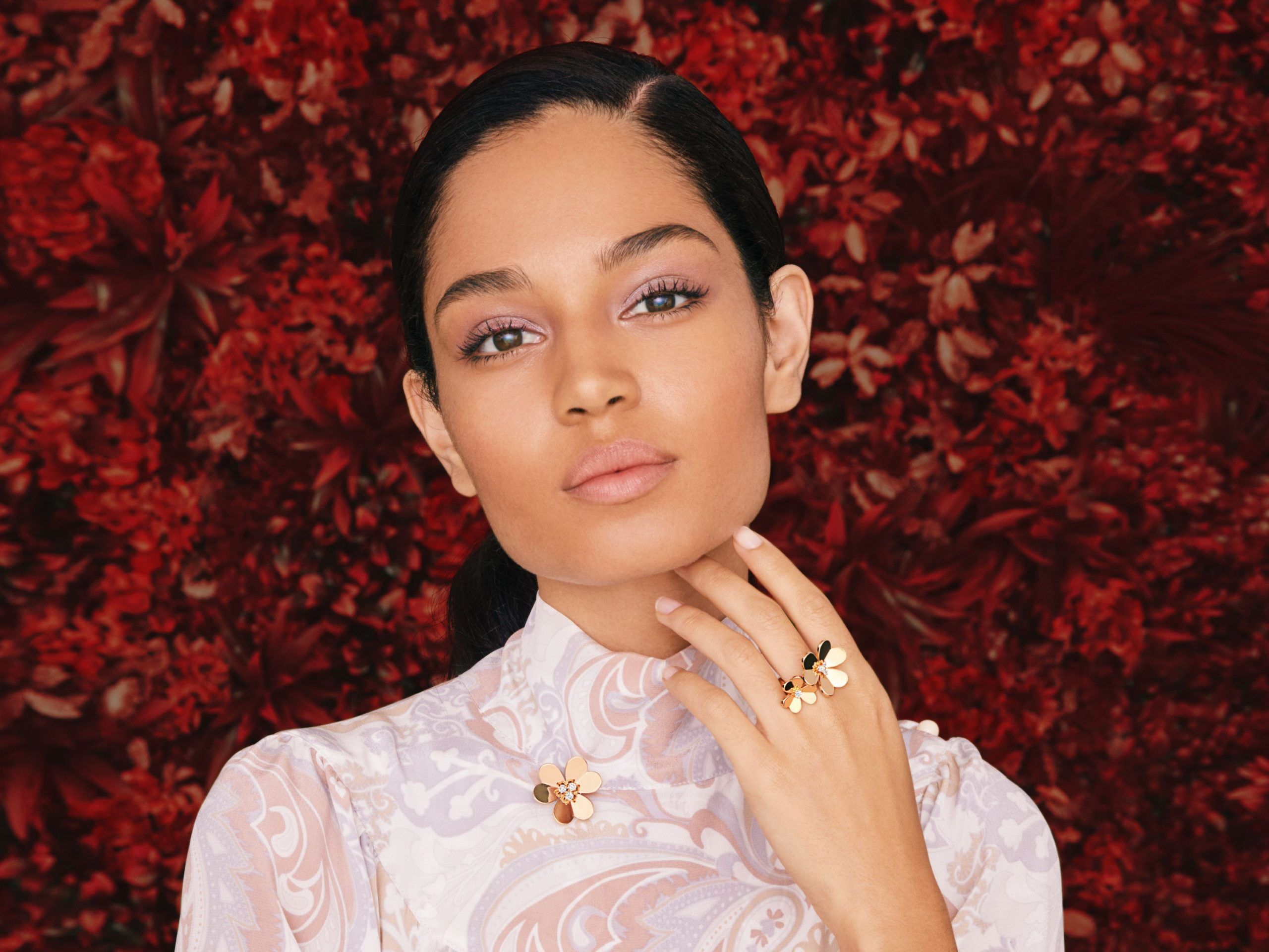 Van Cleef & Arpels blossoms for its Frivole 2020 collection