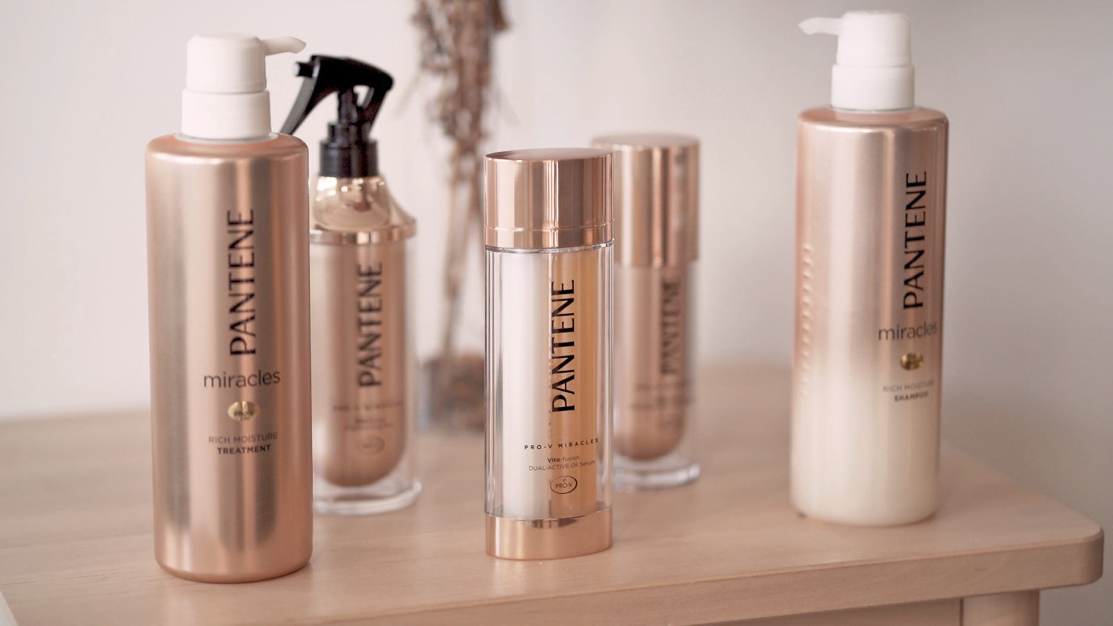 5 simple steps to achieve cashmere-smooth hair with Pantene Miracles