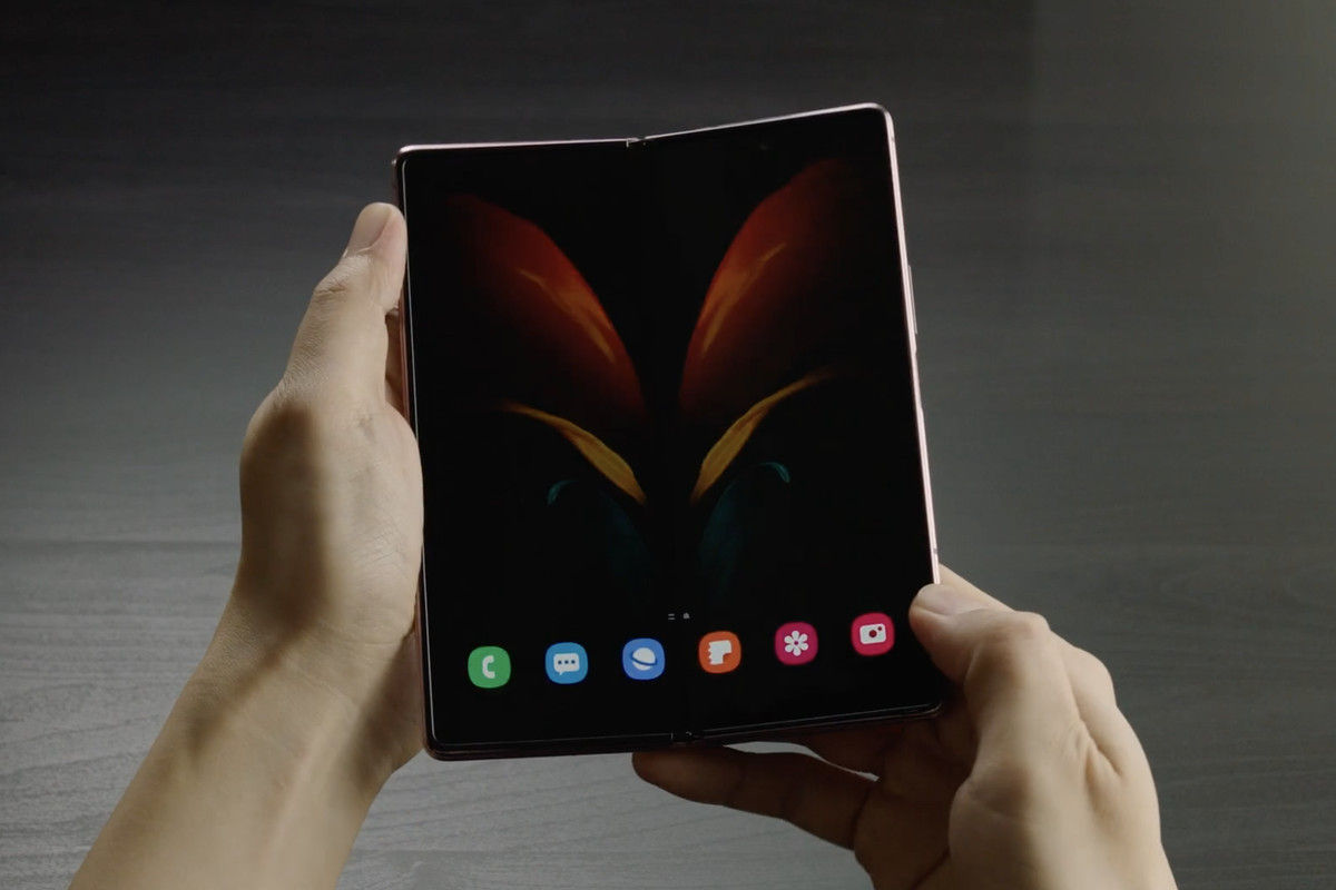 Review: The Samsung Galaxy Z Fold2 is bigger and better than the original