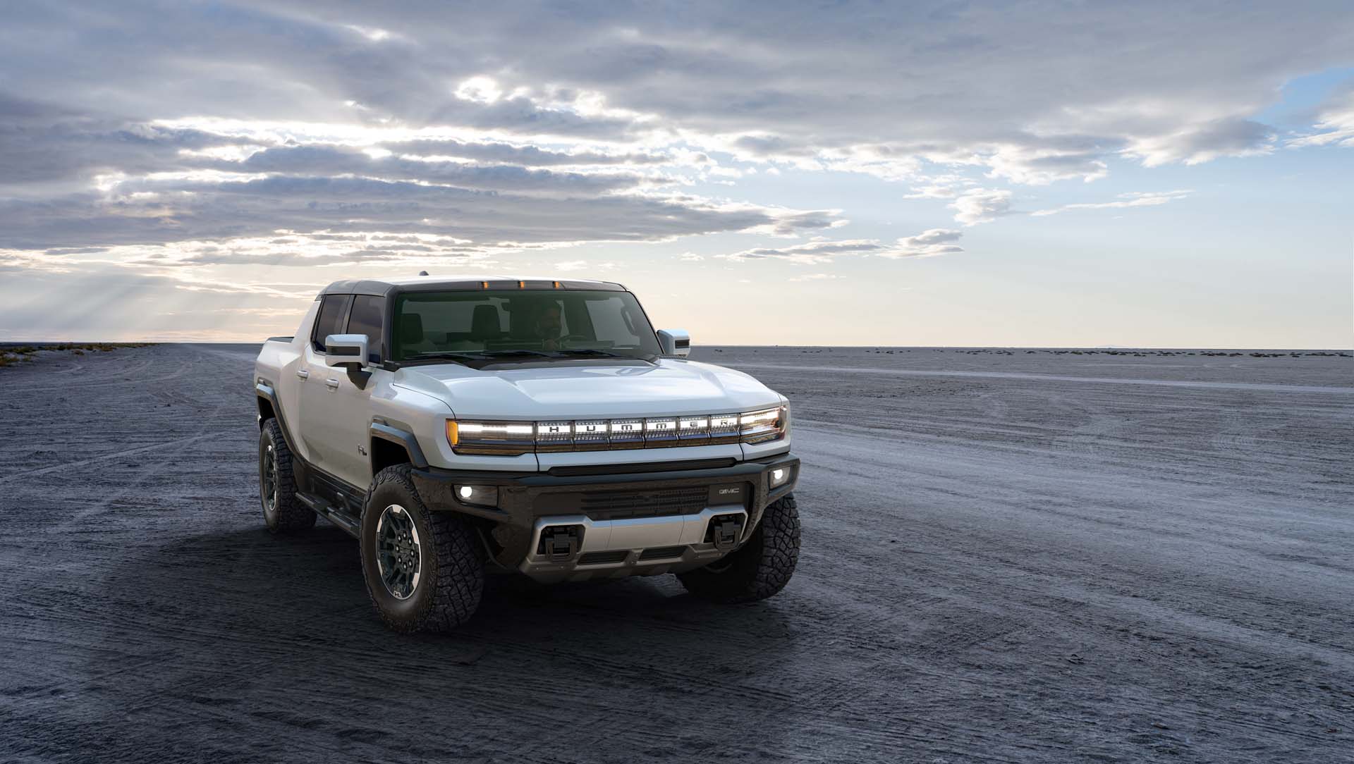 Hummer makes a triumphant return and enters the EV market