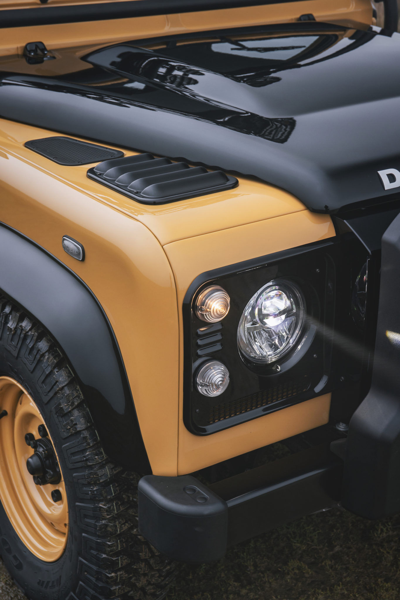 Land Rover unveils a new limited edition Defender Works V8 Trophy